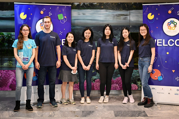 Alumnus Coaches U.S. Girls Team to First in International Math Competition