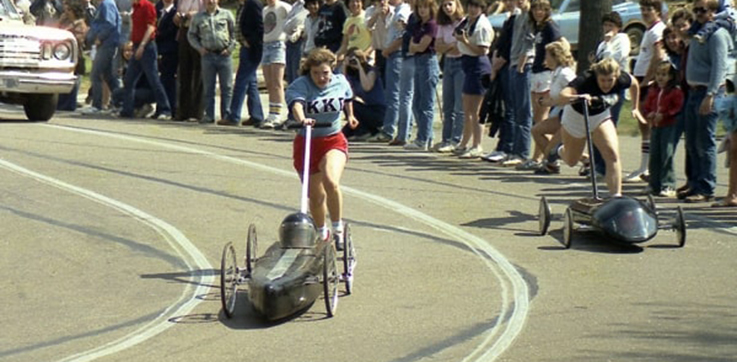 She's on a Roll: The History of Women in Buggy